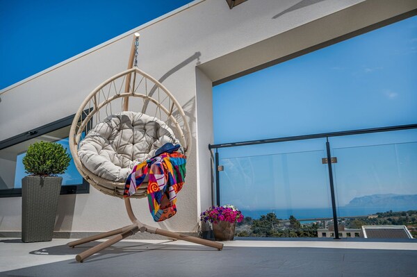 Bellissima Villa Indipendente Per 4 Persone Con A/c, Wifi, Tv, Terrazza E Vista Panoramica - Castellammare del Golfo