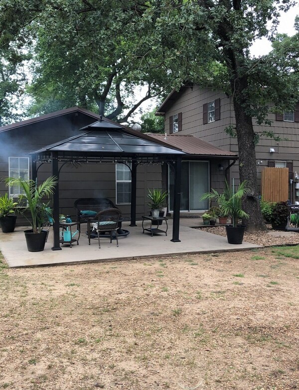 Lake Eufaula Beach Front Home....relaxing, Fishing, Boating, And Holiday Retreat - Lake Eufaula State Park, Checotah