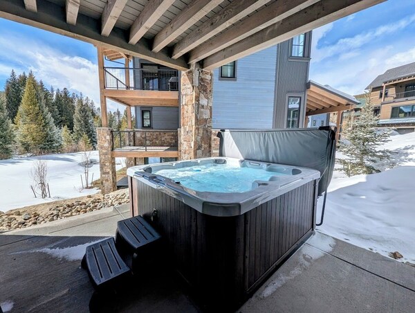 New Luxury Build, Private Hot Tub, Walk To Slopes - Keystone, CO