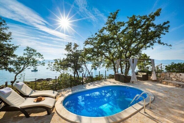 Holiday Home Premium In Atea Resort, Njivice - Njivice