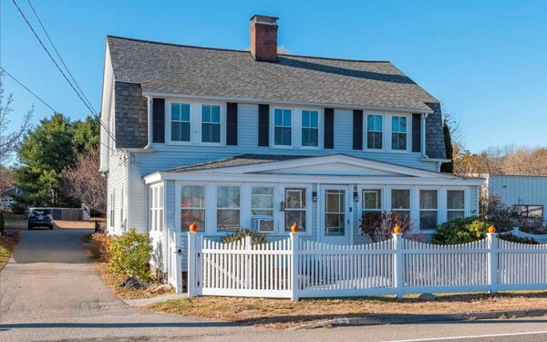 Quaint And Spacious 4-bedroom House In Peaceful Wells With Wifi And Near Beaches - Wells Beach, ME
