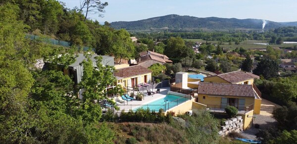 House4*heated Pool Great Comfort Near All Activities, 800m From Vallon Pt D'arc - Salavas