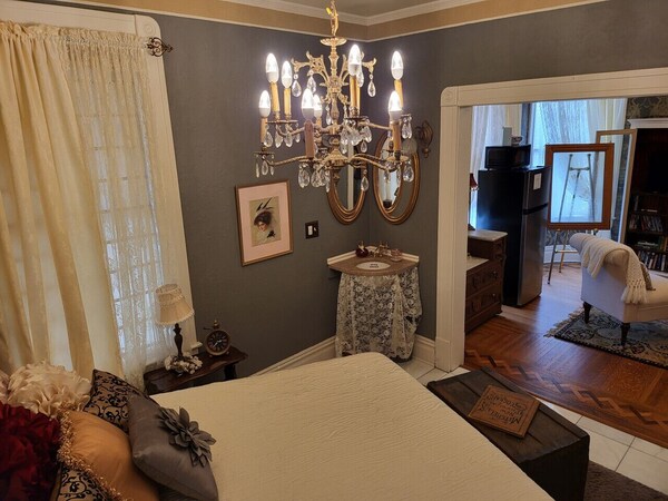 Traveling Professionals Welcome For An Extended Stay At The Prairieolm - Decatur, IL