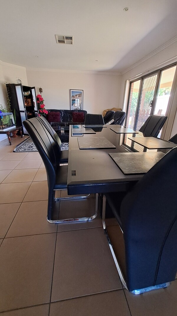Cozy Holiday House 5 Minute Drive To City Centre - Mildura