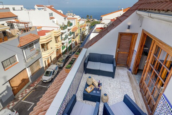 Retreat W/ocean Views/private Parking&ensuite - Los Realejos