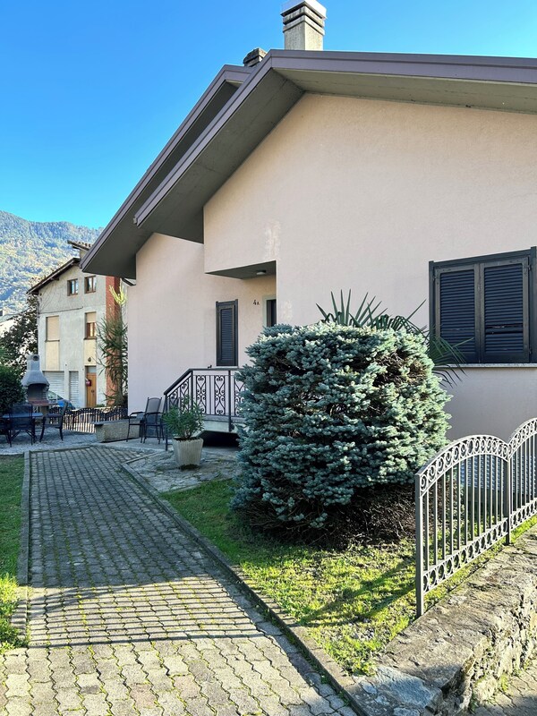Exclusive Use Cottage All On One Floor, Fenced Garden. Animals Welcome - Lombardy