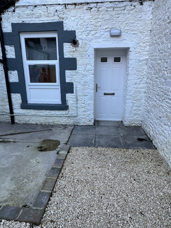 New Cosy Ground Floor Flat - Hawick