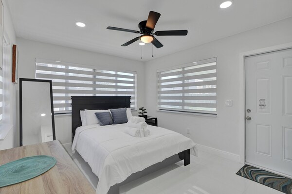 Serene Suite Near Aventura - Aventura, FL