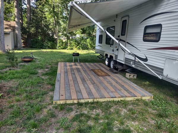 Vacation Camper - Virginia