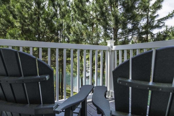 Charming 2-bedroom Cottage With Ac, Fitness Room, Wifi In Welcoming Williamsburg - Water Country USA, Williamsburg