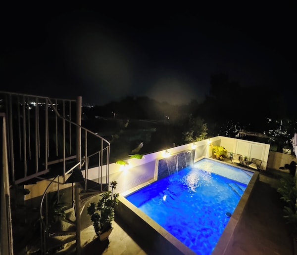 \Nsan Juan  Moderm Residence With Amazing Pool All The Comforts. - San Juan