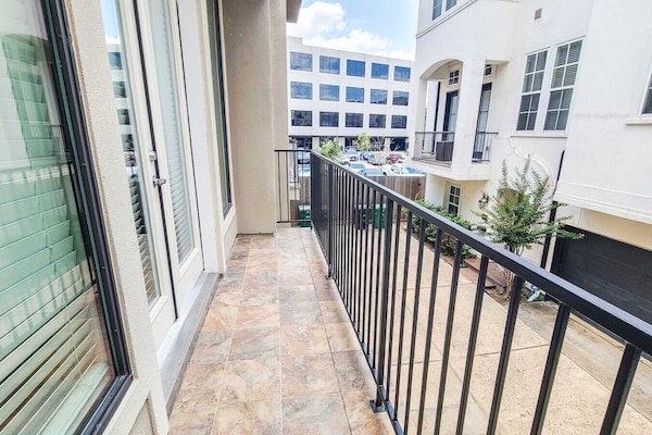 Luxury 3br/3.5ba Townhouse - 휴스턴