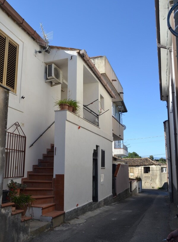 ÉRadiquer Le Bourg Moschetta - Siderno