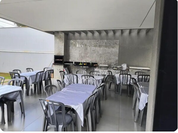 Beautiful Cozy House With Swimming Pool - Ribeirão Preto