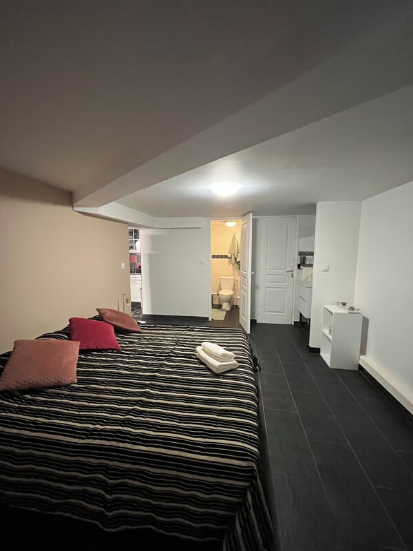 Loue Appartement Cosy Dans  Pavillon - Val-d'Oise