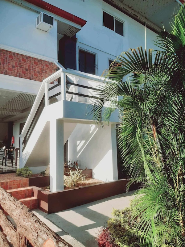 Avana Hills Boracay Prime Premiere Suite - Nabas