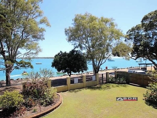 The Sandcastle At Burrum Heads - Hervey Bay