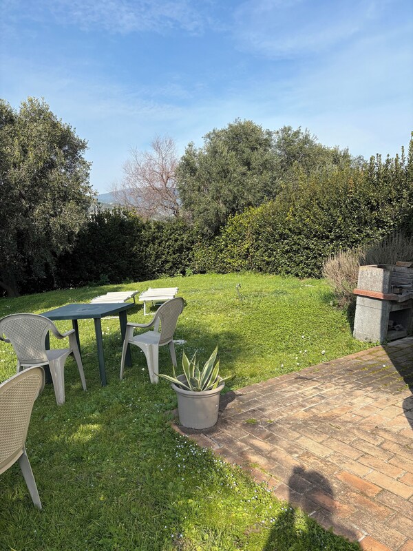 An Ideal Home For Large Groups Who Want To Have Fun Within Walking Distance Of The Sea - Numana