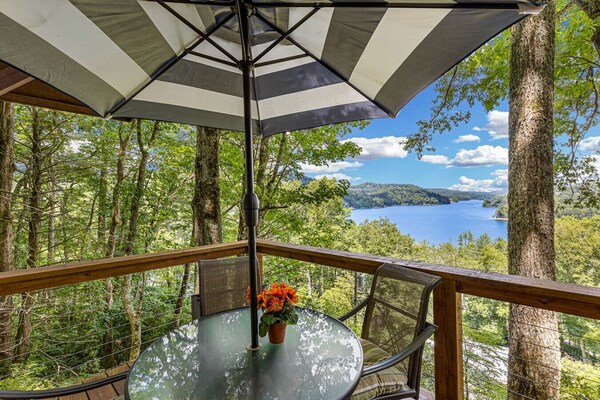 Moms Place: Cozy Lake Glenville Cabin - Cashiers, NC