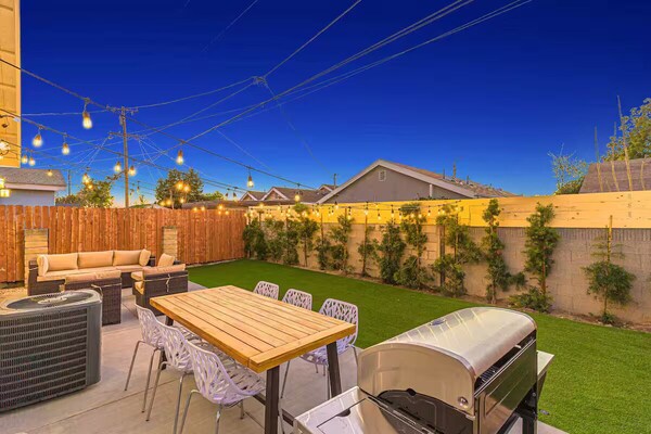 Brand New Family-friendly Home Near Disneyland! - Long Beach, CA