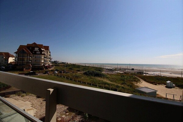 Dauphins C1 : Appartement Avec Très Belle Vue Mer, Premier éTage, Pour 3 à 4 Personnes Max - Hardelot-Plage
