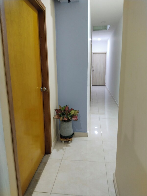 Apartamento Amoblado, Excelente Ubicacion, Parqueadero Gratis - Cereté