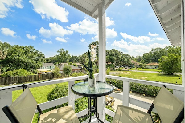 East Hill Retreat Near Beaches & Downtown - Pensacola, FL
