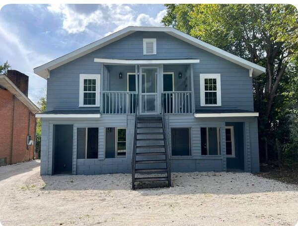 Skipper 2: Chic 1-bedroom Apartment With Ac, Wifi In Charming Rockingham - Blewett Falls Lake, NC