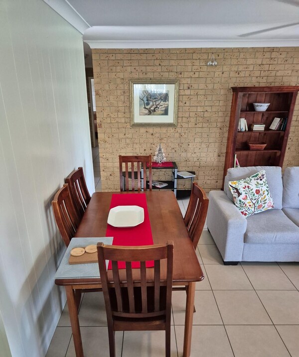 3-bedroom House In Lovely Woorim With Ac, Wifi - Bribie Island