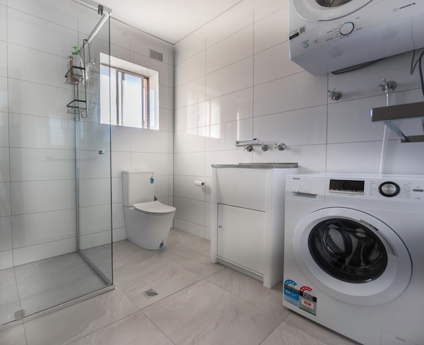 Stylish Apartment In Richmond - Blackwood
