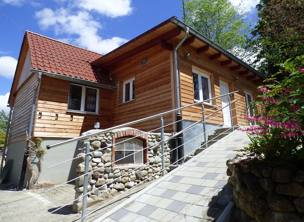 Ferienhaus 'Bodensee-landurlaub' Mit Privater Terrasse, Privatem Garten Und Wi-fi - Markdorf