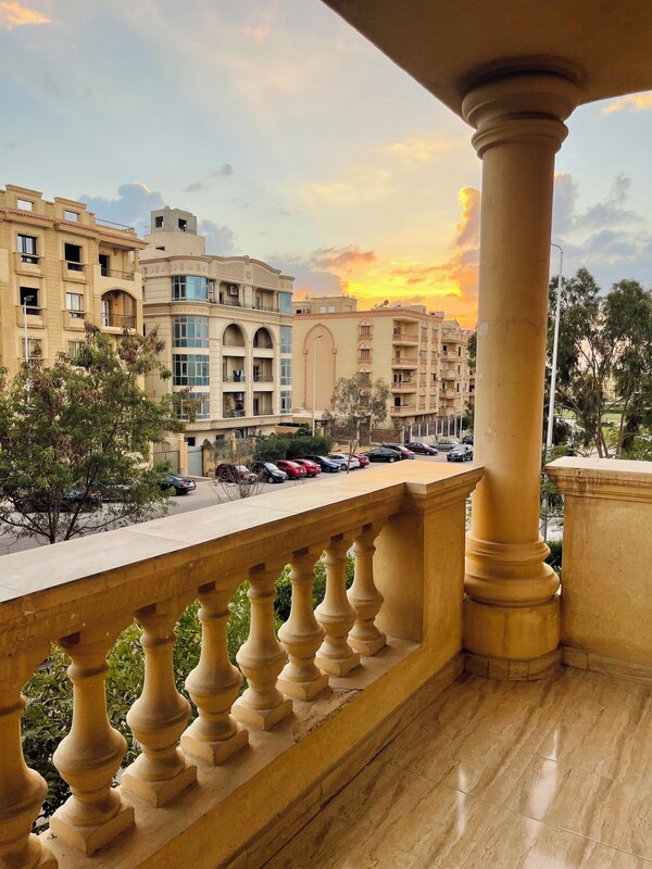 Luxury Apartment In New Cairo 1 Near Airport - Cairo
