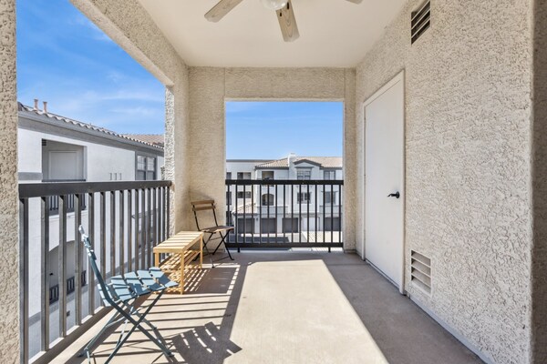 Cozysuites Glendale By The Stadium With Pool! 19 - Sun City, AZ