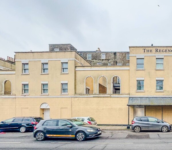 Historic Seaview Gem In Ramsgate By Adliv - Westgate-on-Sea
