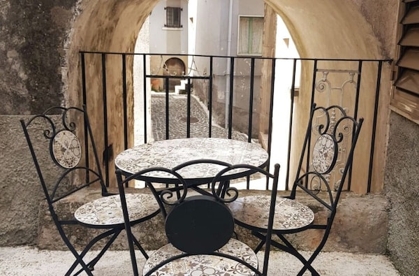 Le 3bbb: Una Casa Nella Quiete Del Borgo Molisano - Miranda