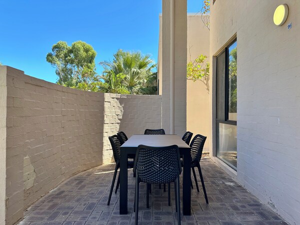 Riverview Holiday Apartment 96 - Kalbarri Wa - Kalbarri