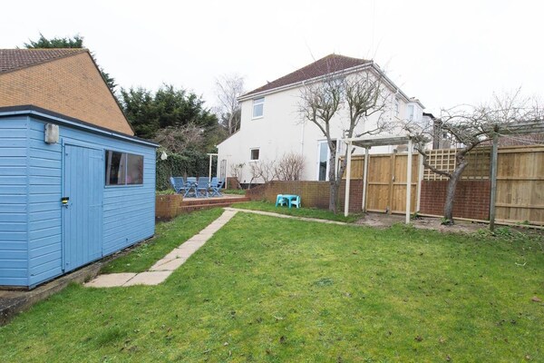 Spacious 5 Bed, 3 Bathroom, Oxford City Oasis With Free Parking For Up To 4 Cars - Oxford