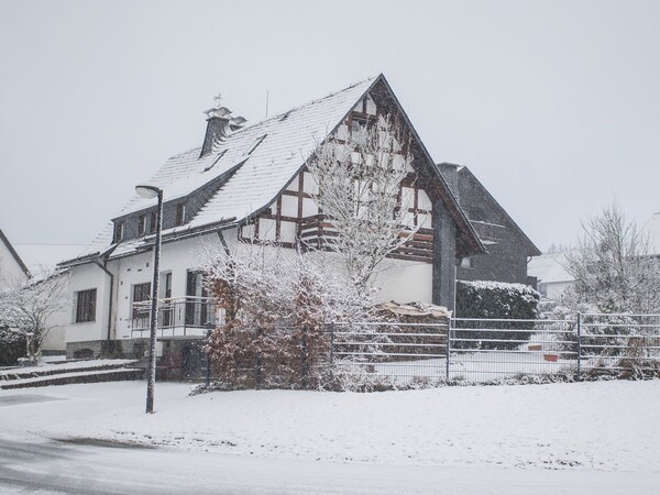 Am Südhang Apartment 28 | Cozy Holiday Home In Winterberg With Panoramic View - Altastenberg