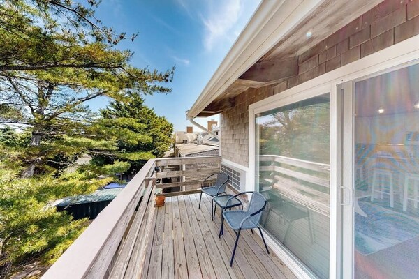 Island Inn - 2 Bedroom & 2 Bath Townhouse - 41g - Oak Bluffs, Ma - Oak Bluffs, MA