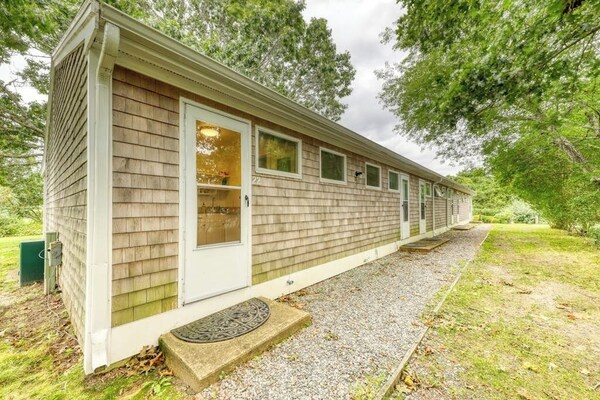 Island Inn - Queen Studio - 22f - Dog-friendly - Oak Bluffs, Ma - Lighthouse Beach, Edgartown