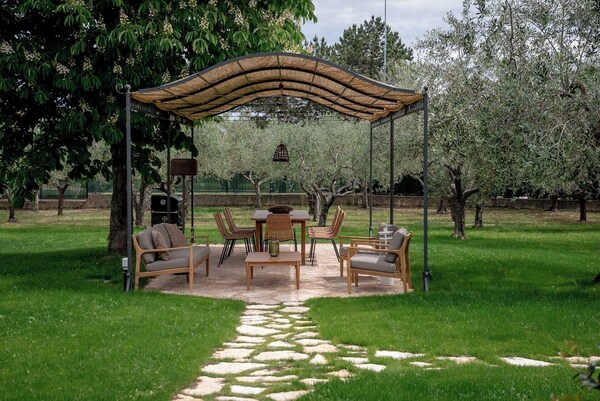 Villa In The Green, Perfect For Visiting Marche And Romagna, Sea And Hills. - Cattolica