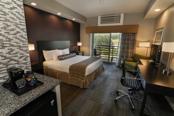 Liberty Mountain Lodge | Slopeside King Retreat - Cunningham Falls State Park, Thurmont