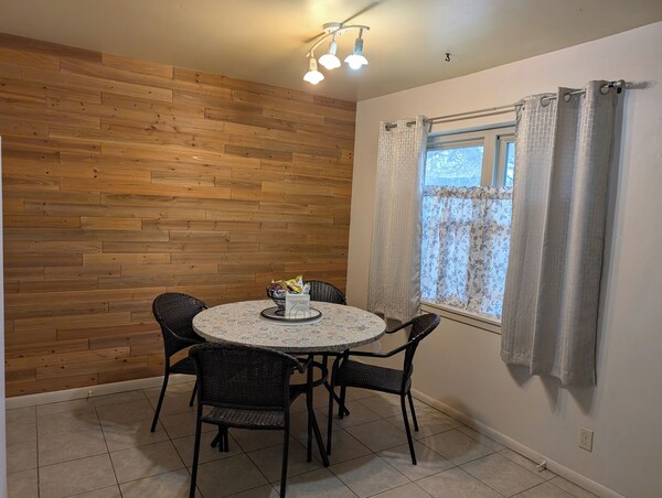 3-bedroom Home Away From Home While In Rockdale A - Milano, TX