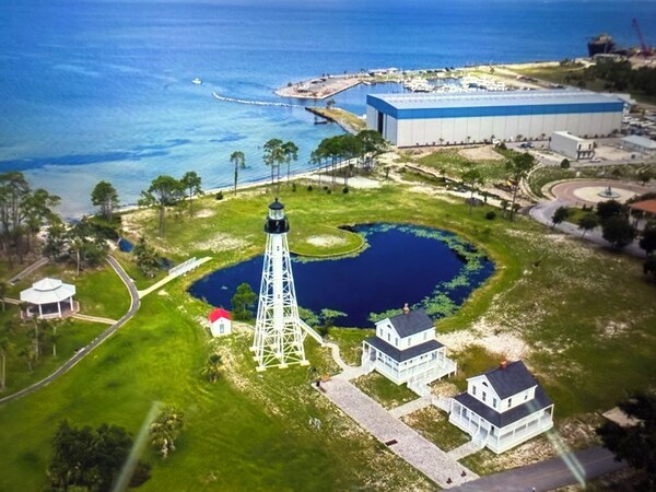 Awesome  Condo In The Marina. At Port St. Joe. \N Bay Views, Exciting Night Life - Port St. Joe, FL