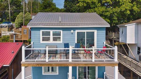 My Blue Heaven: Pet Friendly + Lakeside + Game Room! - Seneca Falls, NY