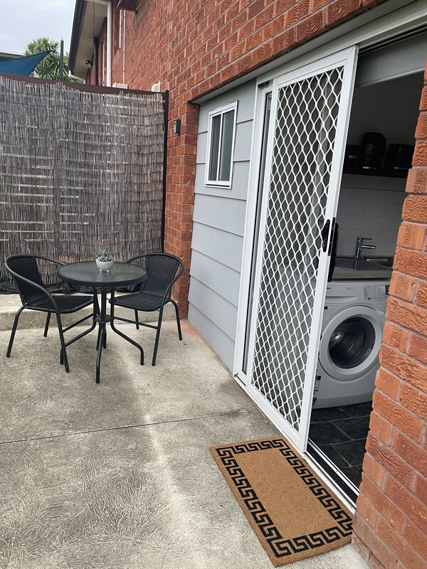 Cosy Private Studio - Bathurst