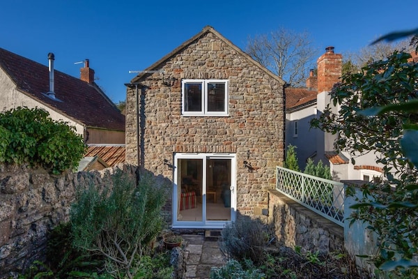 Cosy Cottage In The Mendip Hills, Private Parking - Cheddar