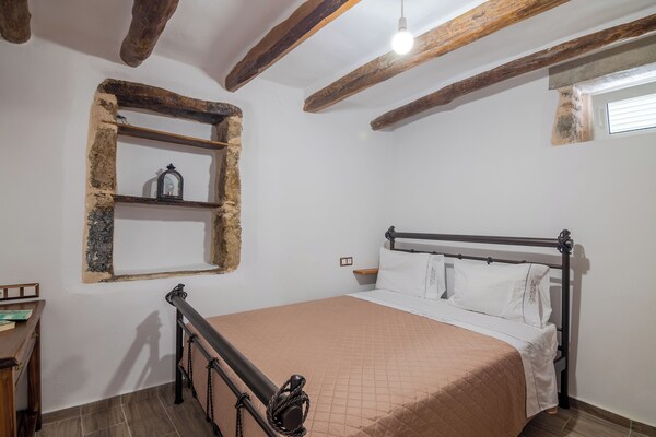 Sellia Stone House, 2 Bedrooms Apt With Magic View To The Libyan Sea! - Creta