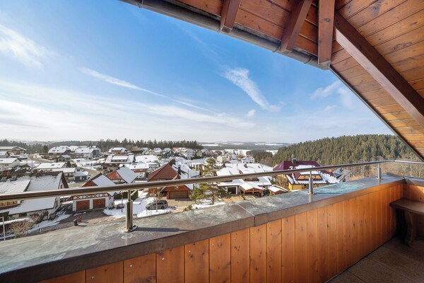 Ferienwohnung 'Feldbergblick' Mit Bergblick, Gemeinschaftsgarten Und Wi-fi - Furtwangen im Schwarzwald