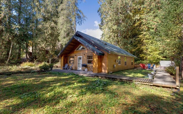 Mt Baker Lodging Cabin 61mbr - A Delightful 1 Story, 3 Bedroom, 2 Bath Cabin - Washington
